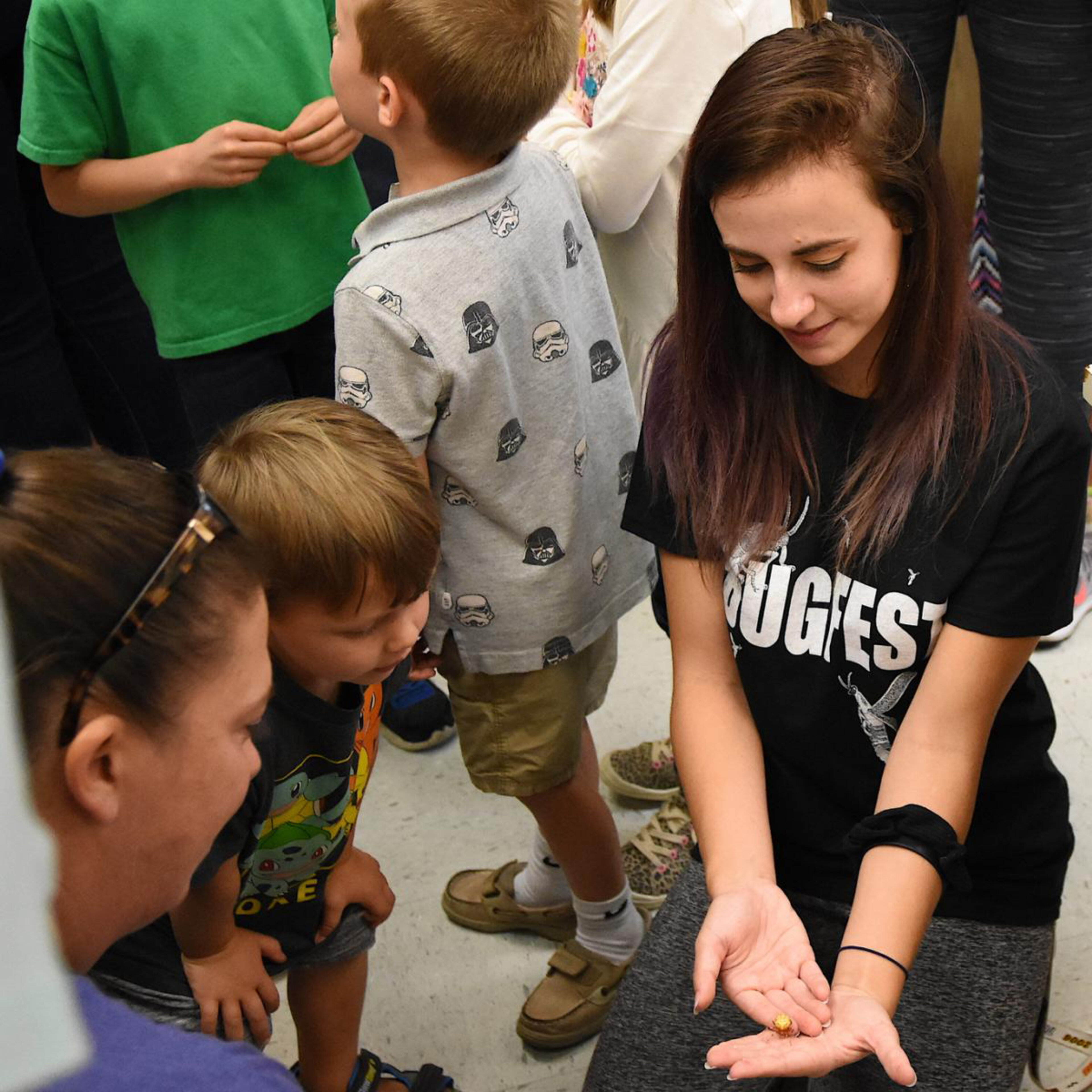 Courtney Wallner | Bee Lab | Nebraska